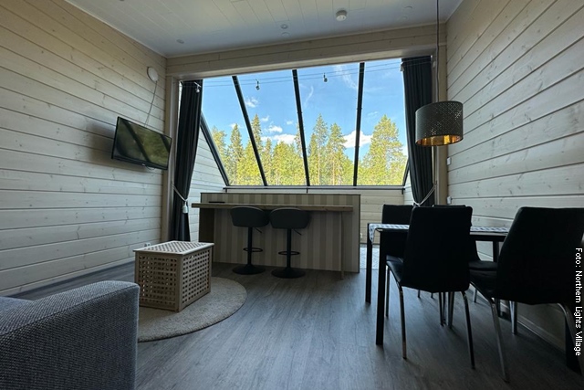 Nordlichter über Pyhä - Ein Wintertraum aus Schnee und Polarlicht